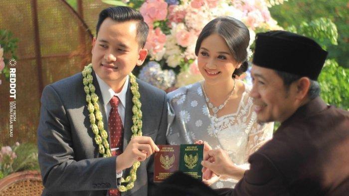 Tahu Bocah Berkuncir Dua Ini? Dulu Artis, Lalu Kerja Kantoran, Kini Pilih Jadi IRT:Terkuak ...