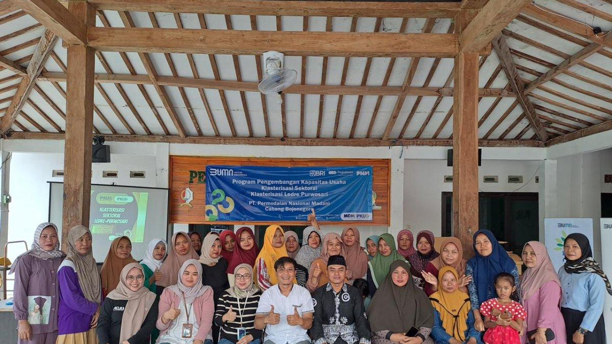 GELAR PKU, PNM Cabang Bojonegoro Berikan Pemberdayaan Klasterisasi ...