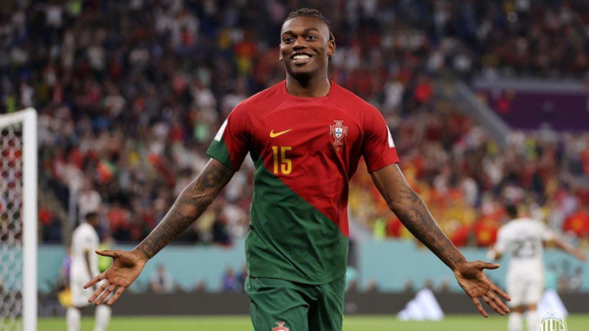 Profil dan Instagram Rafael Leao, Striker Timnas Timnas Portugal Tampil ...