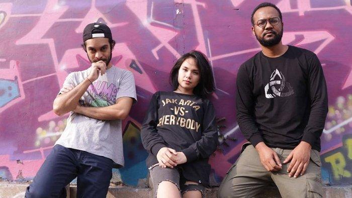 'Tangga' Ganti Nama Jadi 'Dekat' Usai Ditinggal Satu Personelnya, Ini ...