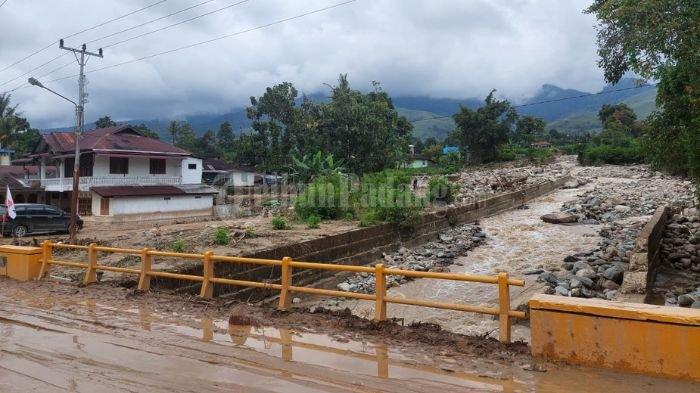 LIVE Penampakan Terkini Pasca-banjir Bandang Terjang Nagari Surian ...