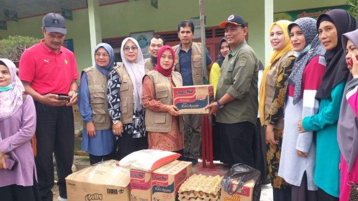 Bantuan untuk Korban Banjir Bandang, dan Lahar Dingin di Agam Terus Mengalir - Tribunpadang.com