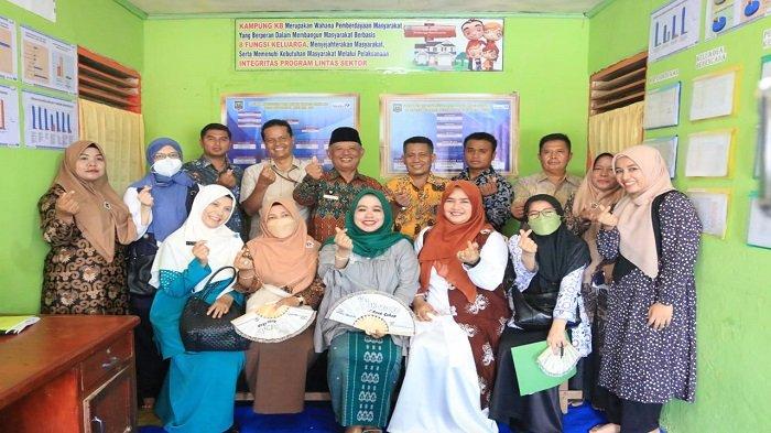 Nagari Batu Manjulur Jadi 4 Besar Kampung KB di Sumbar, Nedia Guspardi ...