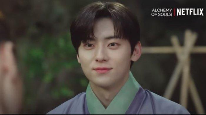 Biodata Hwang Minhyun, Aktor yang Berperan sebagai Seo Yul di Drama Korea Terbaru Alchemy of ...