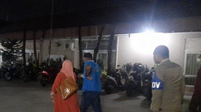 Kakek-nenek di Padang Berduaan di Kontrakan Lalu Digerebek Warga, Bukan Pasutri Diduga Berbuat ...