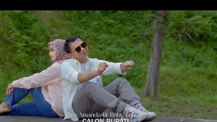 Arti Lagu Calon Bupati Ayu Amanda Ft. Roby Gensuz, Lirik: Jagolah Uda ...