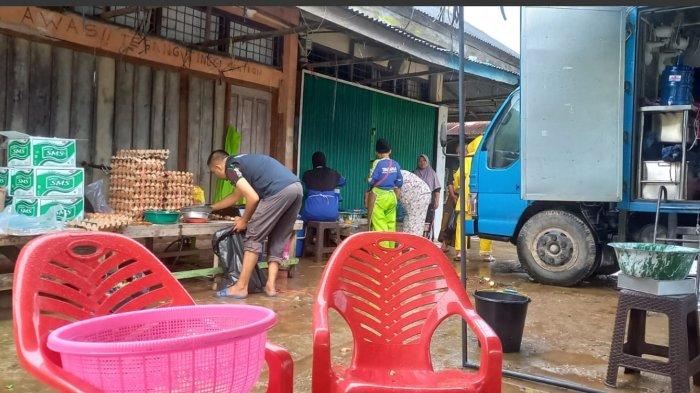 Dapur Umum Pemprov Sumbar Mulai Beroperasi di Pesisir Selatan - Tribunpadang.com