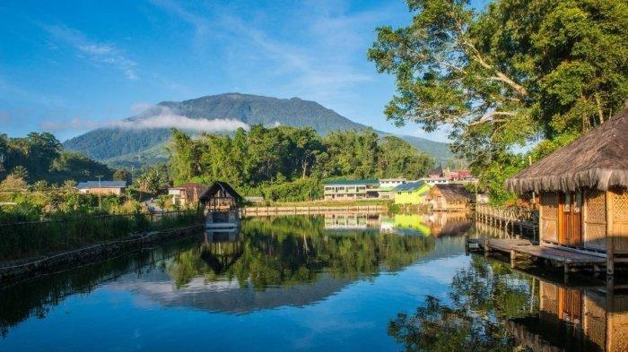 7 Tempat Wisata Sumatera Barat Memiliki Pemandangan Indah, Cocok Dikunjungi Bersama Keluarga ...