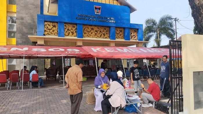 Vaksin Rabies Hari Ini Digelar di Halaman Kantor Camat Padang Barat ... Vaksin Rabies Hari Ini Digelar di Halaman Kantor Camat Padang Barat ...