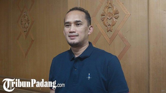 Usai Bongkar Dugaan Korupsi di RSAM Bukittinggi, Dokter Deddy Minta ...