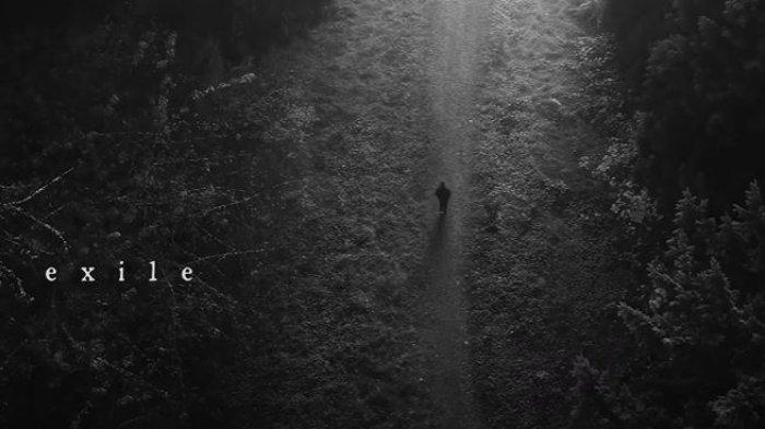 Arti Lagu Exile Taylor Swift, Lirik: You Didn't Even Hear Me Out You ...