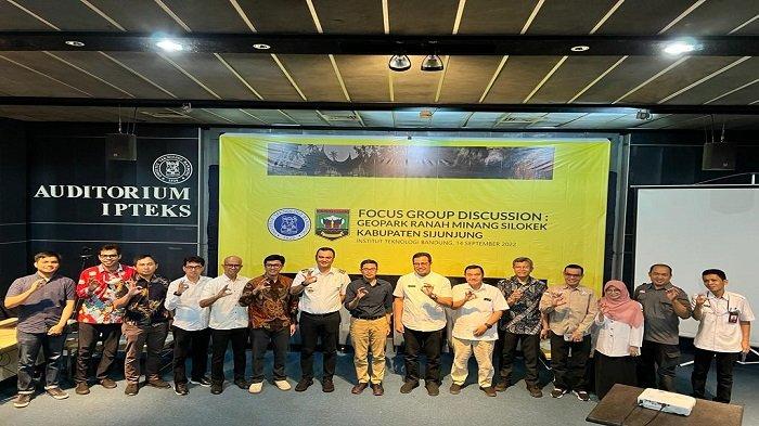 Menuju Unesco Global Geopark, Pemkab Sijunjung Gandeng ITB Lakukan ...