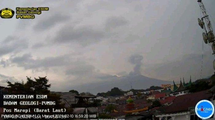 BREAKING NEWS Gunung Marapi Erupsi Sabtu Sore, Tinggi Kolom Abu Capai 700 Meter - Tribunpadang.com