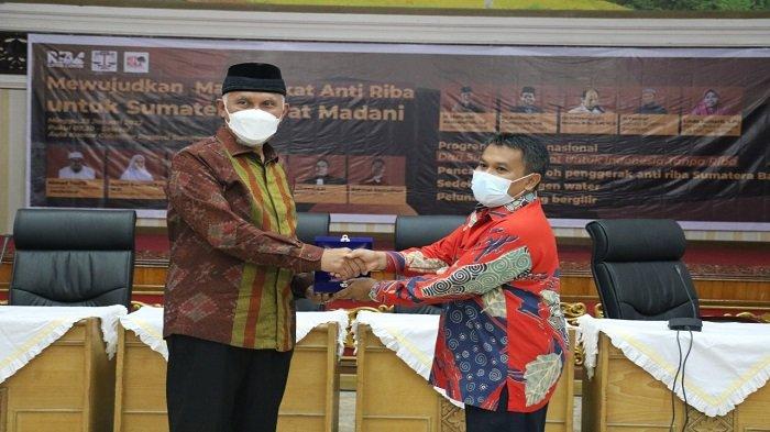 Wujudkan Masyarakat Sumbar Anti Riba, Gubernur Mahyeldi Peringati Hari ...