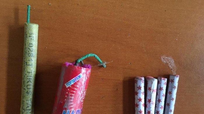 Polres Solok Kota Sita Ratusan Petasan dan Miras Saat Ramadan, Tiga Pedagang Diamankan ...