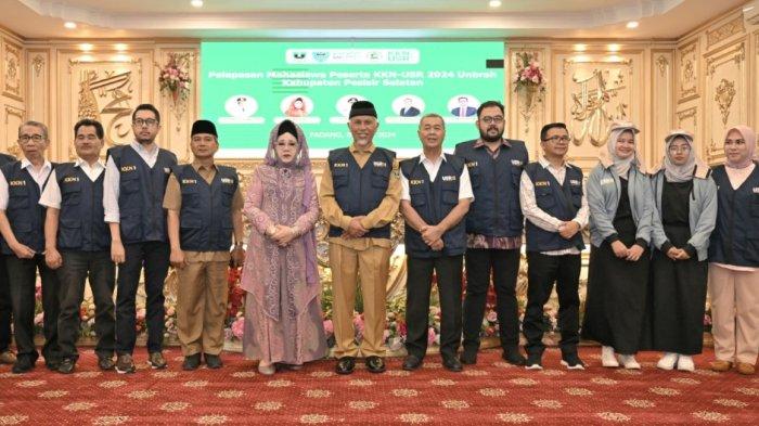 Gubernur Mahyeldi Lepas, 761 Peserta KKN Universitas Baiturrahmah ke Pessel dan Tanah Datar ...