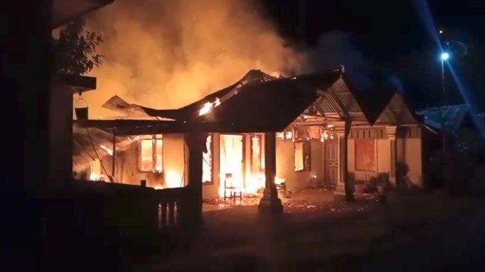 Kebakaran Hanguskan Satu Rumah di Padang Pariaman, Diduga Akibat Korsleting Listrik ...