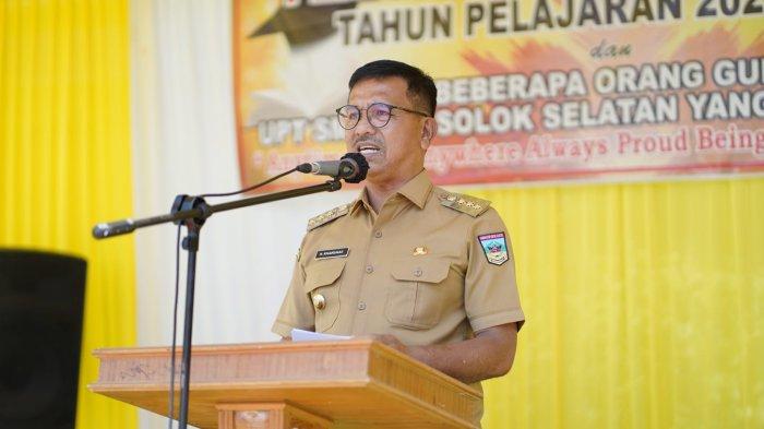 Bupati H Khairunas Pesankan, Generasi Muda Terus Tingkatkan Kualitas Diri - Tribunpadang.com