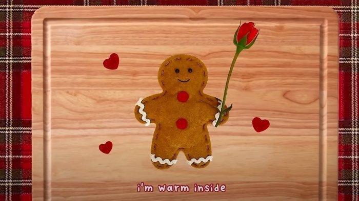 Arti Lagu Gingerbread Lover Chevy dan Ivoris, Lirik: What is This Feeling? I'm Warm Inside ...