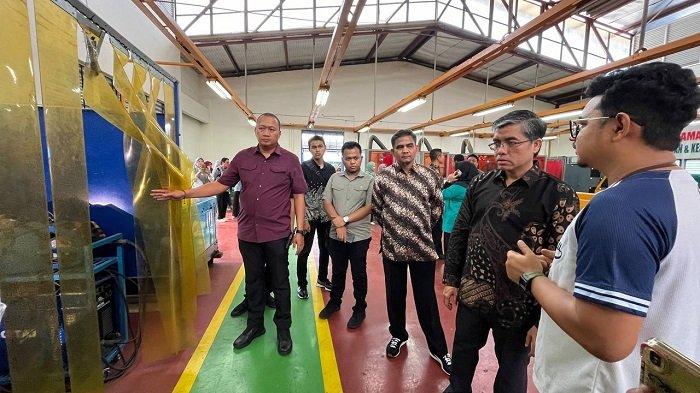 Menteri Ketenagakerjaan Yassierli Tinjau Fasilitas BPVP Padang dan ...