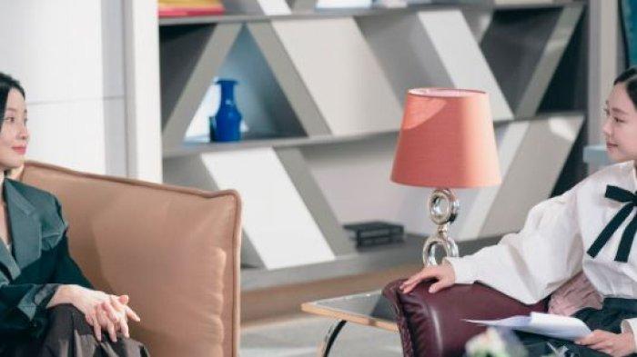 Nonton Drakor Agency Episode 5: Go Ah-in Menarik Perhatian Pewaris ...