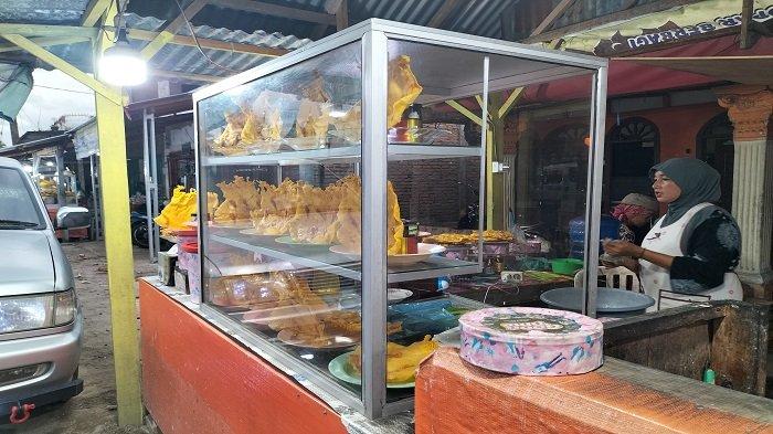 Sala Udang, Gorengan Khas Pariaman Bisa Dinikmati Pengunjung di Pantai ...