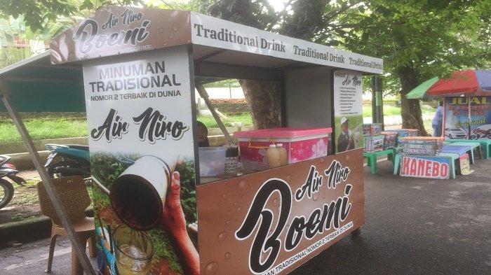 Air Niro, Minuman Sehat dari Pelepah Enau, Penjual: Banyak Khasiatnya ...