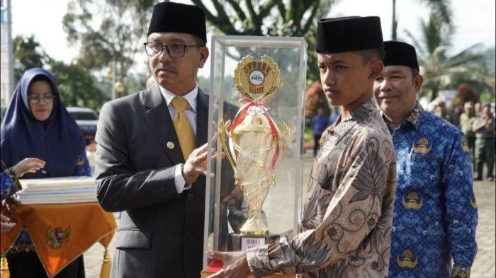 Harumkan Nama Solok Selatan, Bupati Khairunas Apresiasi Prestasi Siswa SMP Plus Darussaleh ...
