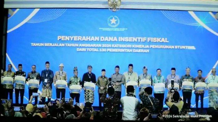 Berhasil Turunkan Angka Stunting, Kabupaten Dharmasraya Terima Dana Insentif Fiskal 2024 ...