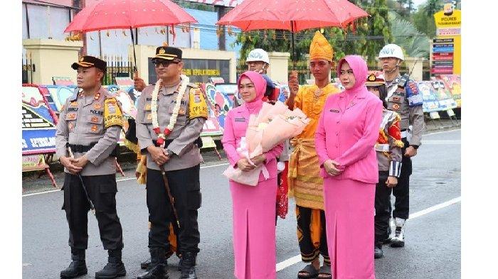 Pisah Sambut Kapolres Pasaman Barat, AKBP Agung Basuki Pamit - Tribunpadang.com