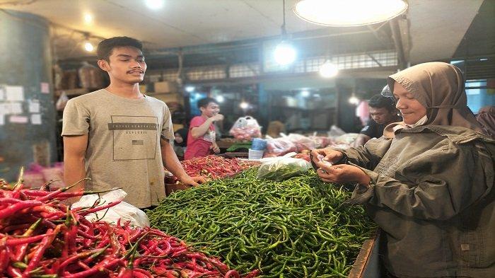 Harga Cabai di Pasar Raya Padang Melonjak Naik, Cabai Darek Capai Rp 68 Ribu Per Kilogram ...