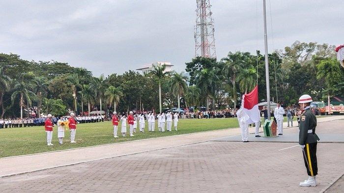 Barongsai hingga Parade Kesenian Meriahkan Upacara Penurunan Bendera Merah Putih HUT ke-79 RI ...