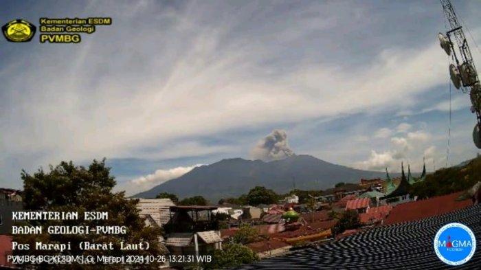 BREAKING NEWS Gunung Marapi Sumbar Kembali Erupsi, Tinggi Kolom Abu ...