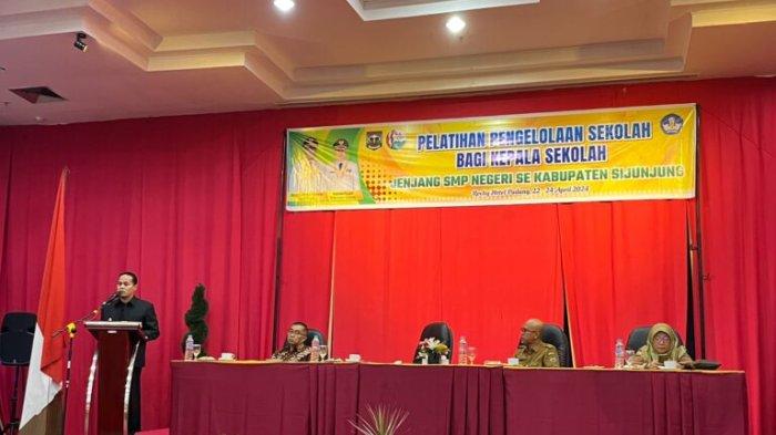 Tingkat Peran dan Mutu Pendidikan, Disdikbud Sijunjung Gelar Pelatihan Kepala Sekolah Tingkat ...