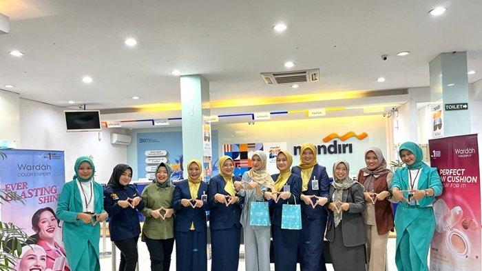 Color Expert Class Wardah Kolaborasi dengan Bank Mandiri Bukittinggi ...
