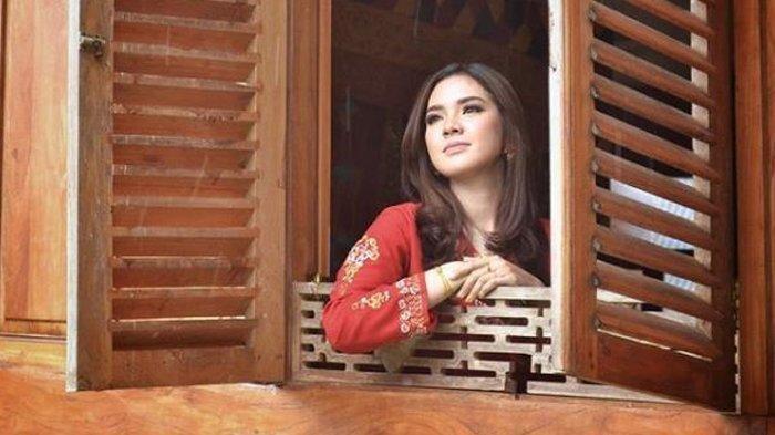 ARTIS MINANG Kintani Putri Medya Mirip Raisa Segera Rilis Album Baru ...