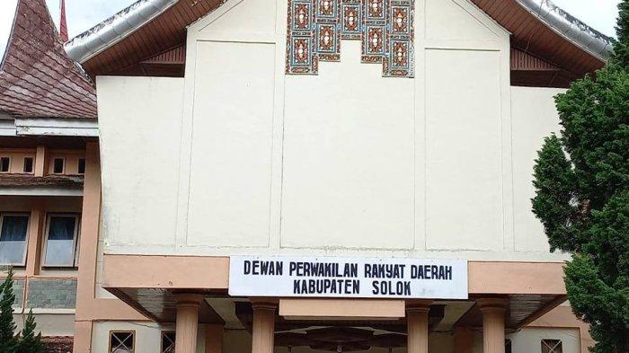 Segera Disahkan di DPRD, RAPBD 2023 Kabupaten Solok Fokus Pembangunan Jalan - Tribunpadang.com