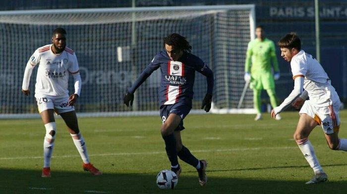 Ikuti Jejak Sang Kakak, Adik Kylian Mbappe Mulai Debut di PSG di Usia ...