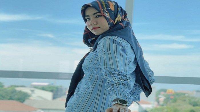 Rayola, Artis Pop Minang Tampil Menghibur Hingga ke Malaysia, 1 ...