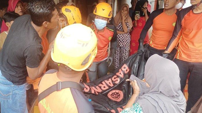 Tim SAR Temukan Satu Jenazah Balita Korban Banjir di Pesisir Selatan, Total Sudah 25 Orang ...
