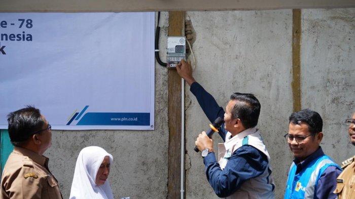 Wujudkan Mimpi pada HUT Ke-78 RI, 207 Warga Dhuafa Dapatkan Listrik Gratis PLN - Tribunpadang.com