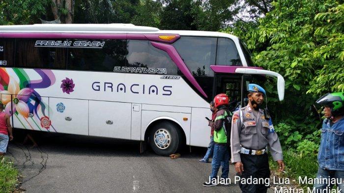 Ikuti Arah di Google Maps Bus 'Nyangkut' di Kelok 44 Maninjau, Polisi ...