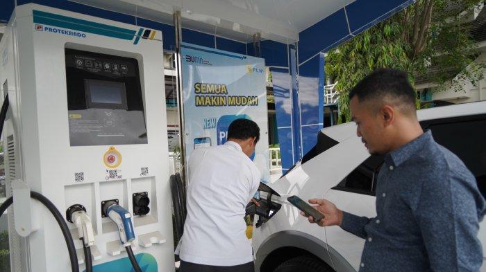 Dukung Ekosistem Kendaraan Listrik, PLN Sumbar Akan Tambah 2 Lokasi SPKLU - Tribunpadang.com