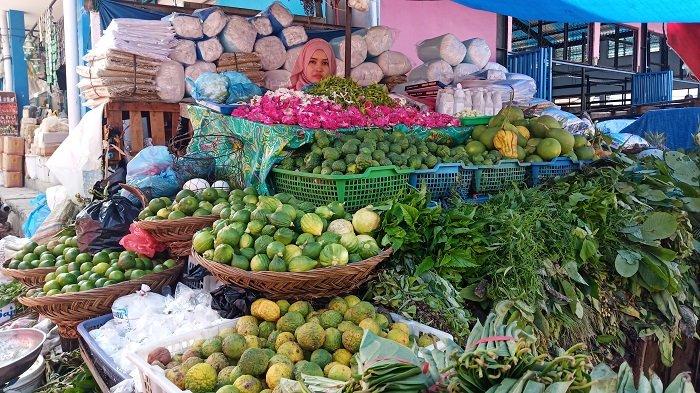 Usaha Bunga Rampai di Pasar Raya Padang,Sediakan Ramuan Herbal Obati ...