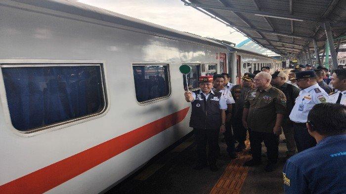 Divre III Palembang Catatkan Peningkatan Kinerja Angkutan Penumpang dan Barang di 3 Triwulan ...