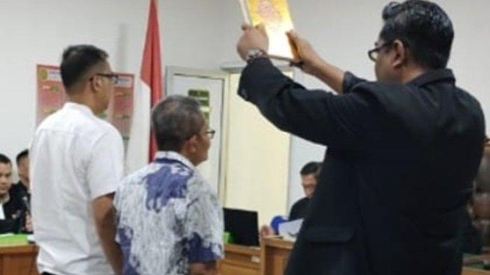 Saksi Sebut Ari Martha Datang Tergesa-gesa Minta Cek Rekening ...