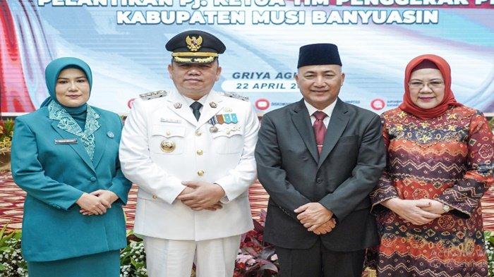 Sandi Fahlevi Resmi Jabat Pj Bupati Muba, Apriyadi Besok Langsung Daftar Calon Bupati Muba 2024 ...