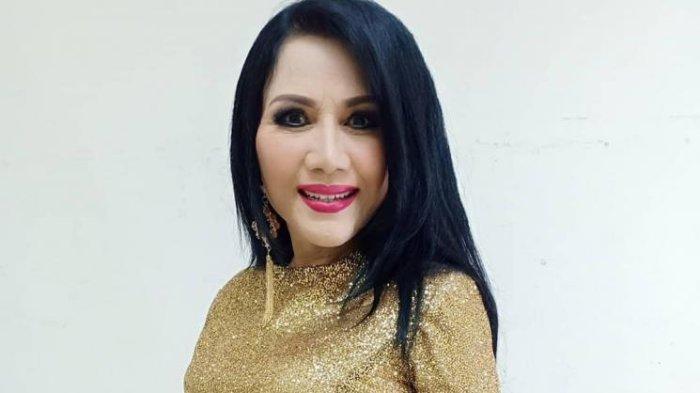 Lirik Lagu Biarlah Merana - Rita Sugiarto, Kubiarkan Diri ini Menangis ...