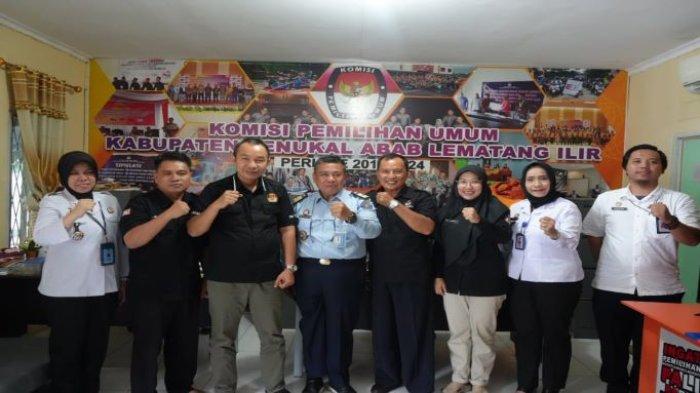 Jelang Pemilu 2024, Kadiv Yankumham Kemenkumham Sumsel Verifikasi Data Kantor Parpol Kabupaten ...