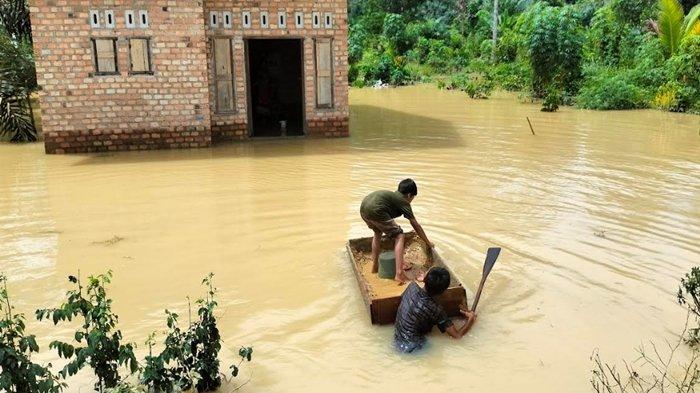 Potret Desa Sukaraya Musi Rawas Terendam Banjir Setinggi 1 Meter, Warga ...